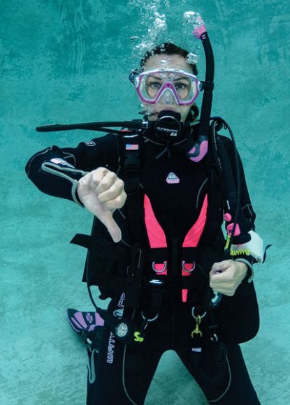 Underwater Hand Signals | Dive Training Magazine